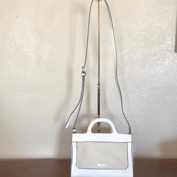 Nine West | Bags | Nine West White And Tan Crossbody Bag With Sleek ...